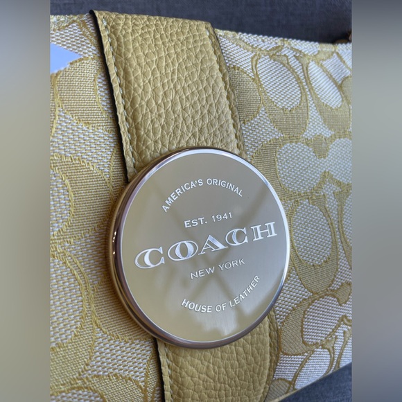 Coach | Bags | Nwtcoach Lonnie Baguette In Signature Jacquardcoach ...